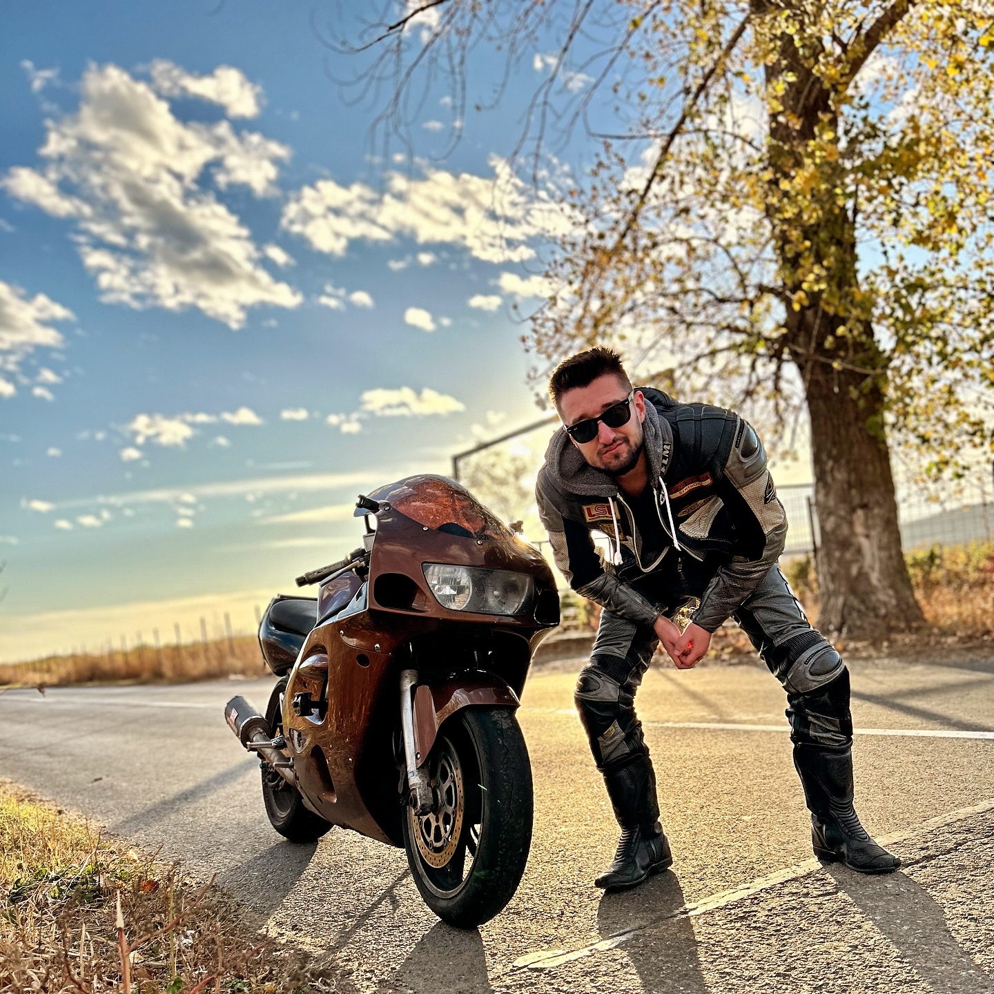 Riderii buzoieni, în doliu! Prietenii motociclistului Alex strâng bani ...